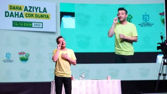 Lemi Filozof: 'Atıkları geri dönüştürmek zorundayız'